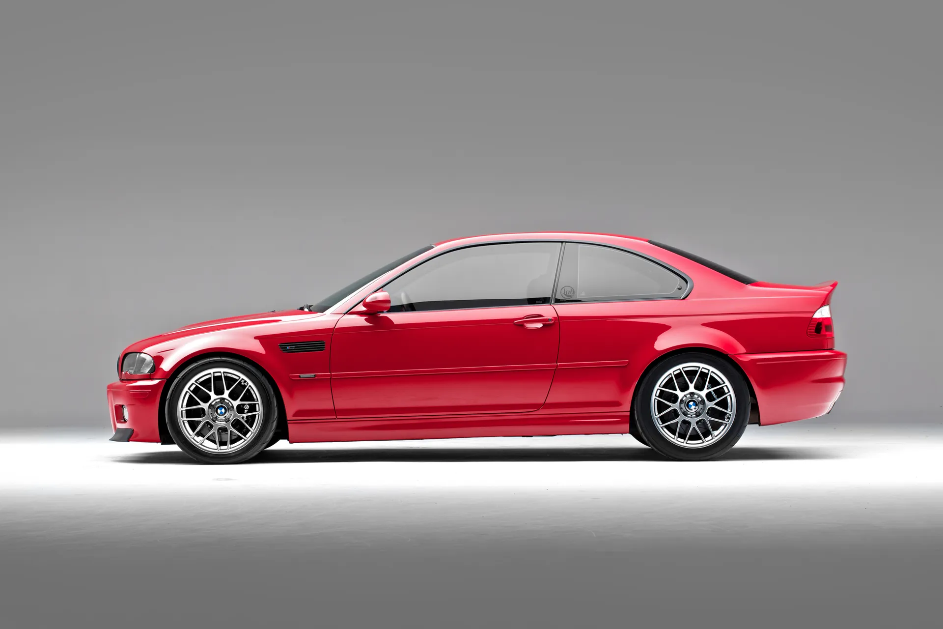 Apex Wallpaper – Imola Red BMW E46 M3