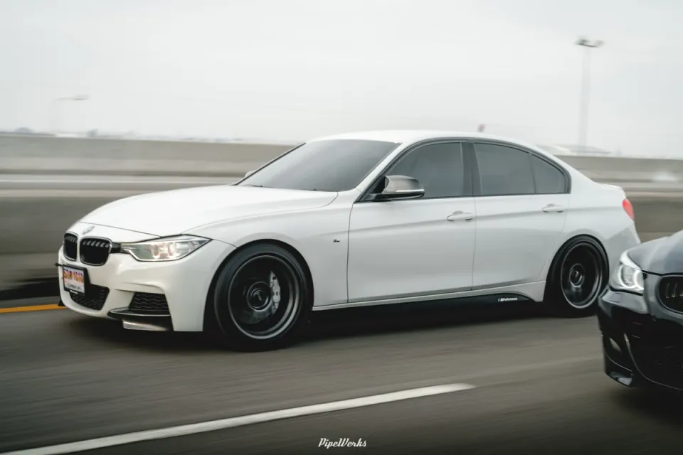 BMW F30 Sedan 3 Series with 18" ARC-8 Wheels in Anthracite
