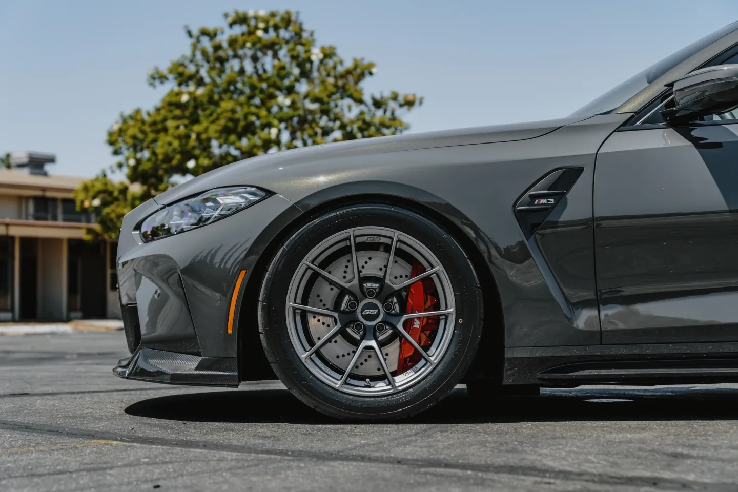 BMW G80 M3 with 18" VS-5RS Wheels in Anthracite