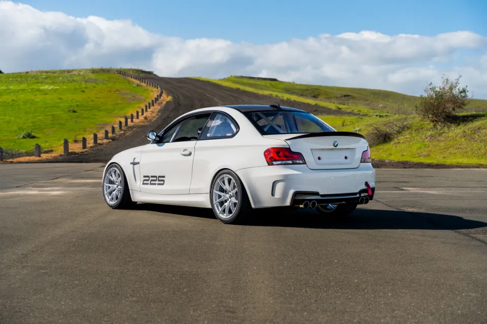 BMW E82 1M with 18" VS-5 Wheels in Race Silver