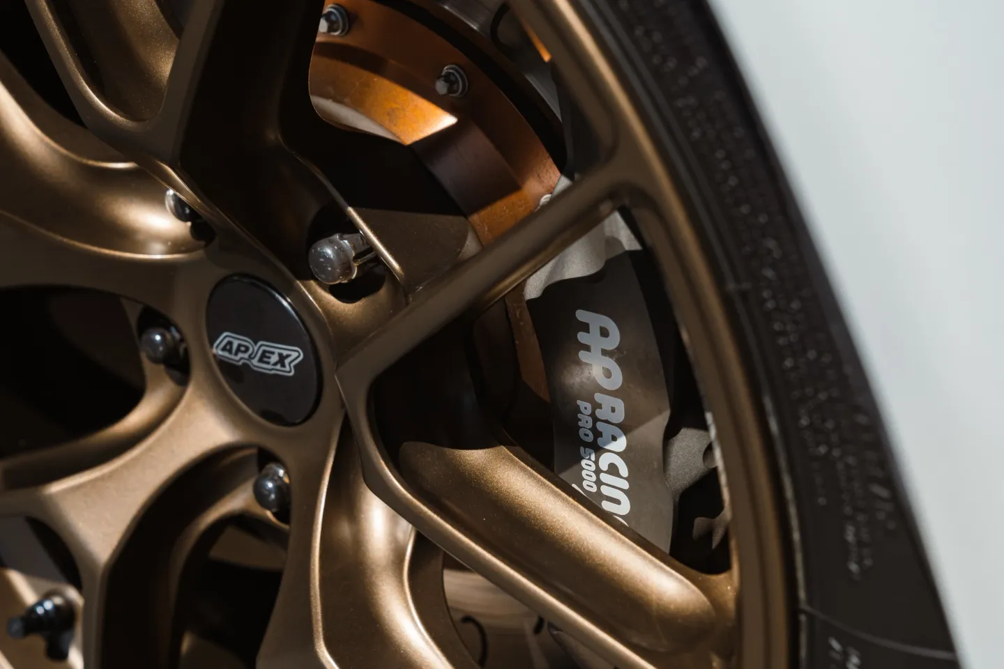 Honda S2000 with 17" VS-5RS Wheels in Satin Bronze