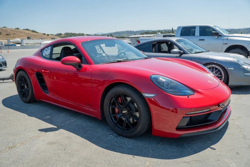Porsche 718 Cayman GTS 2.5L with 18" VS-5RS Wheels in Satin Black