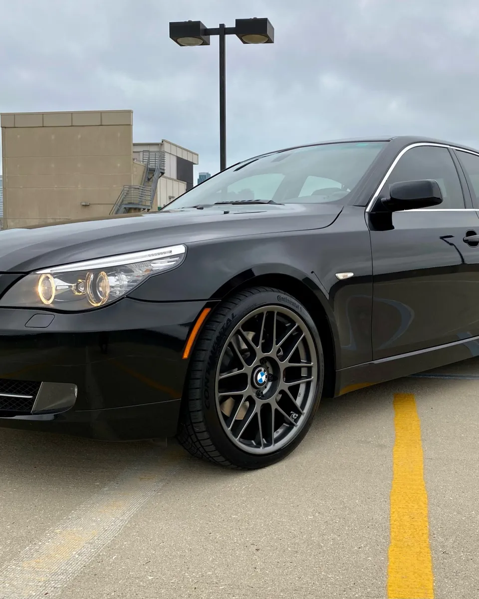 BMW E60 Sedan 5 Series with 19" ARC-8 Wheels in Anthracite