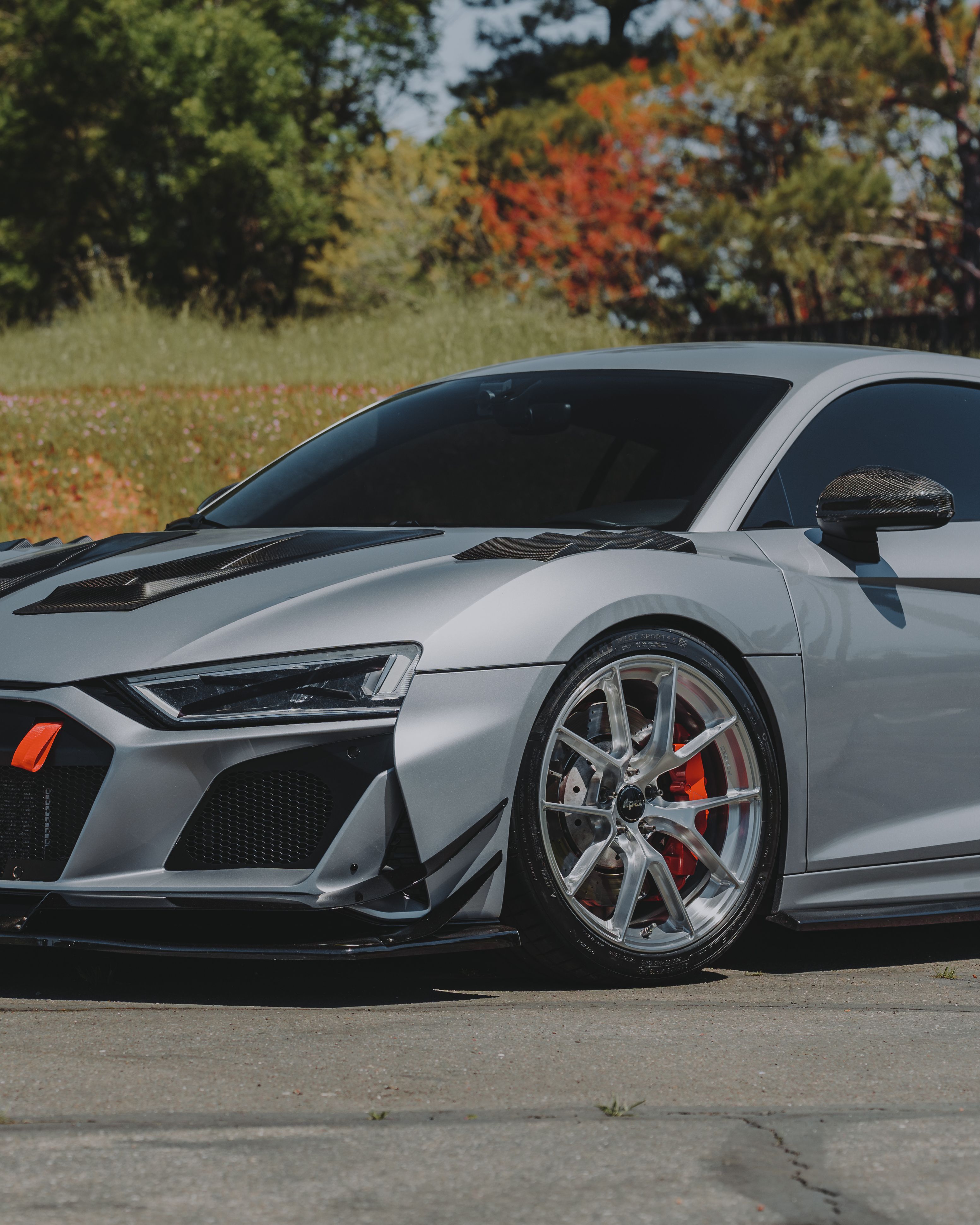 Audi Gen 2 R8 with 19"/20" VS-5RS Wheels in Brushed Clear
