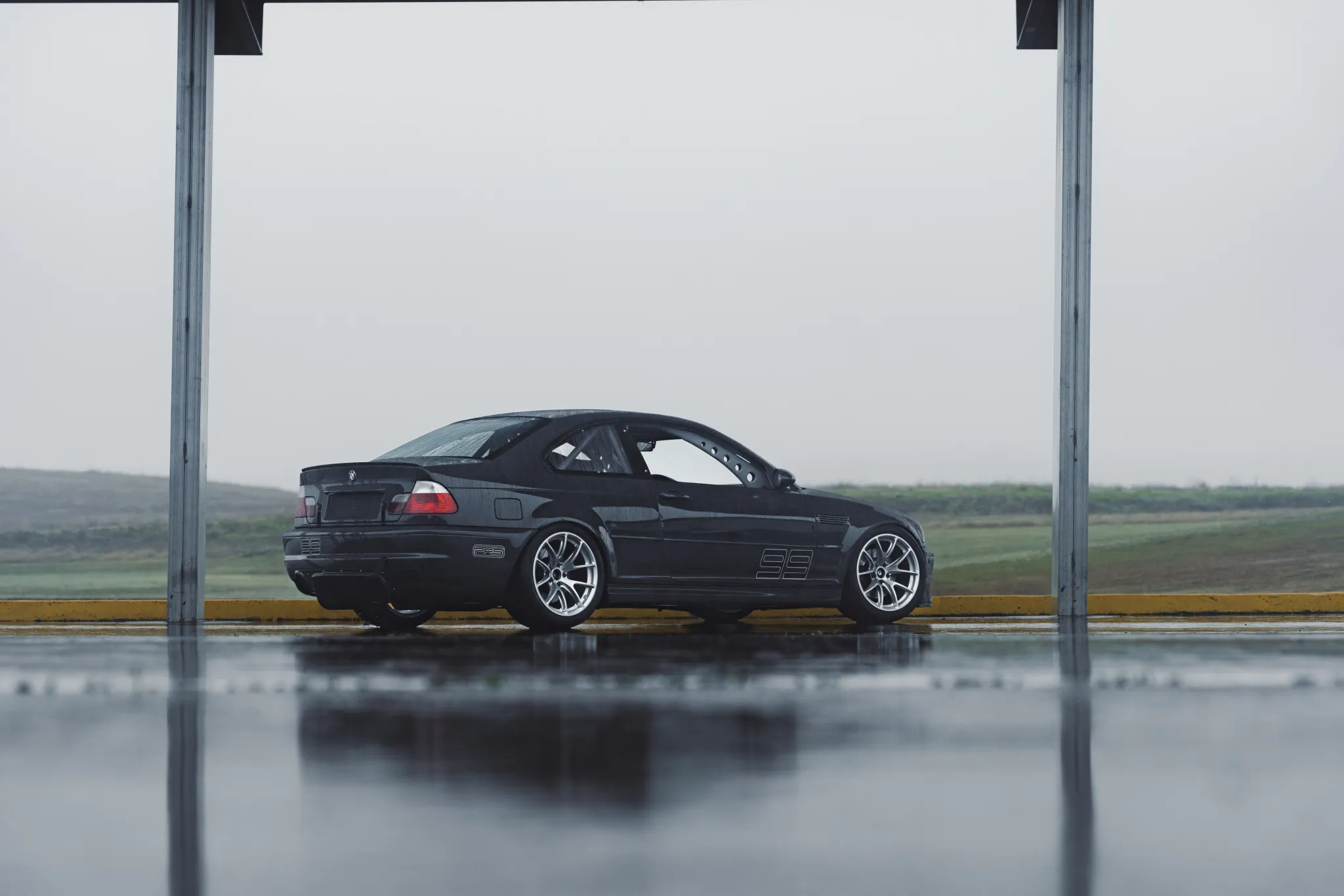 BMW E46 M3 with 18" VS-5RE Wheels in Race Silver