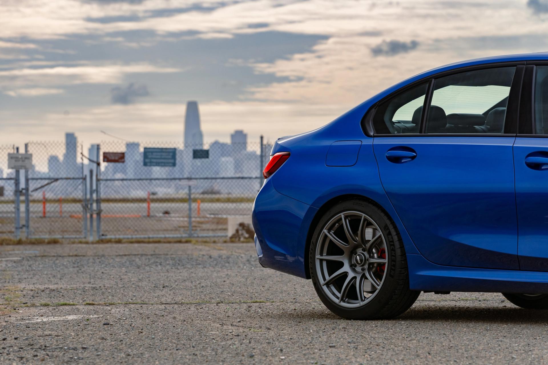 BMW G20 Sedan 3 Series with 19" SM-10 Wheels in Anthracite