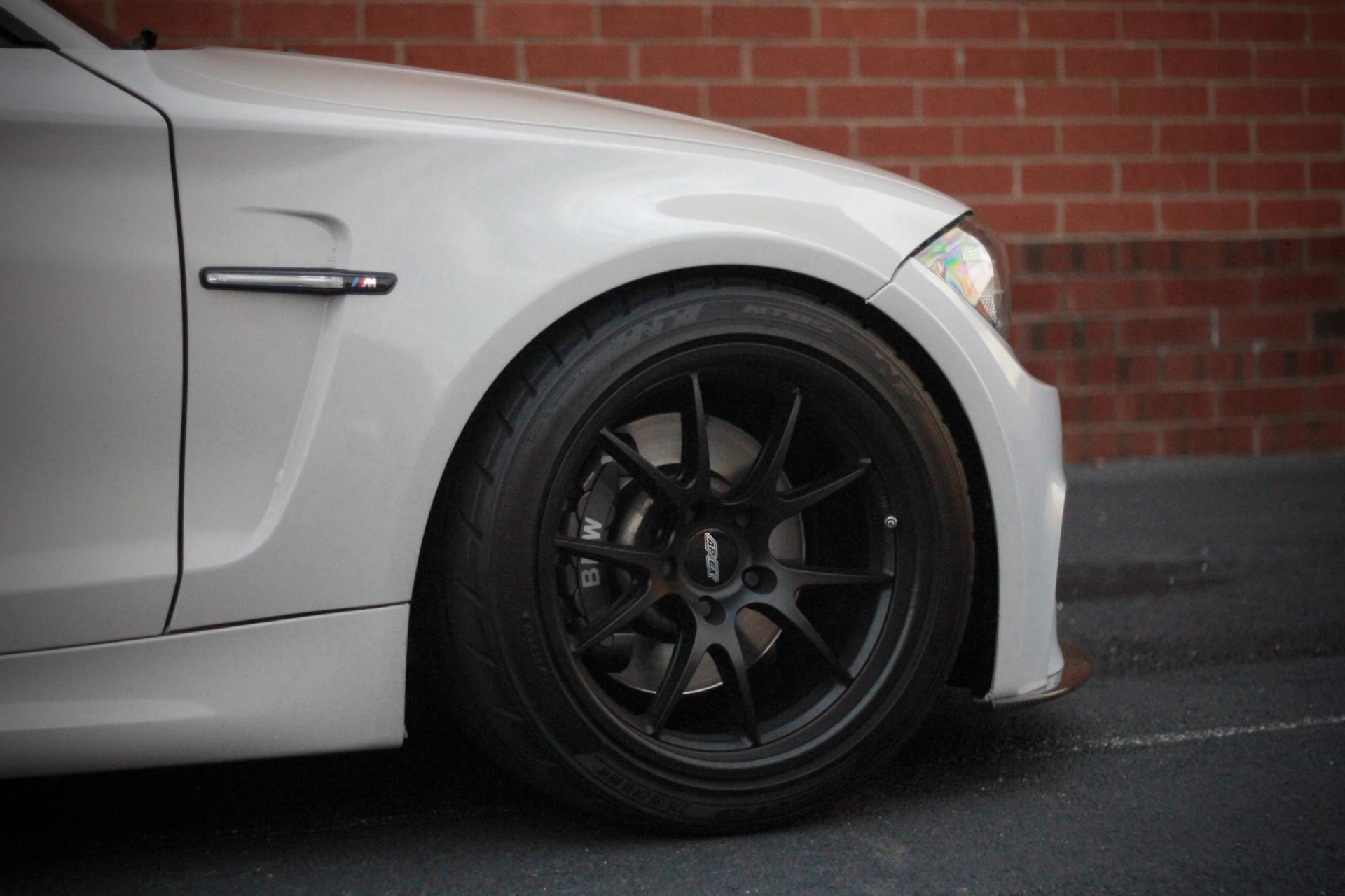BMW E82 1M with 18" FL-5 Wheels in Satin Black