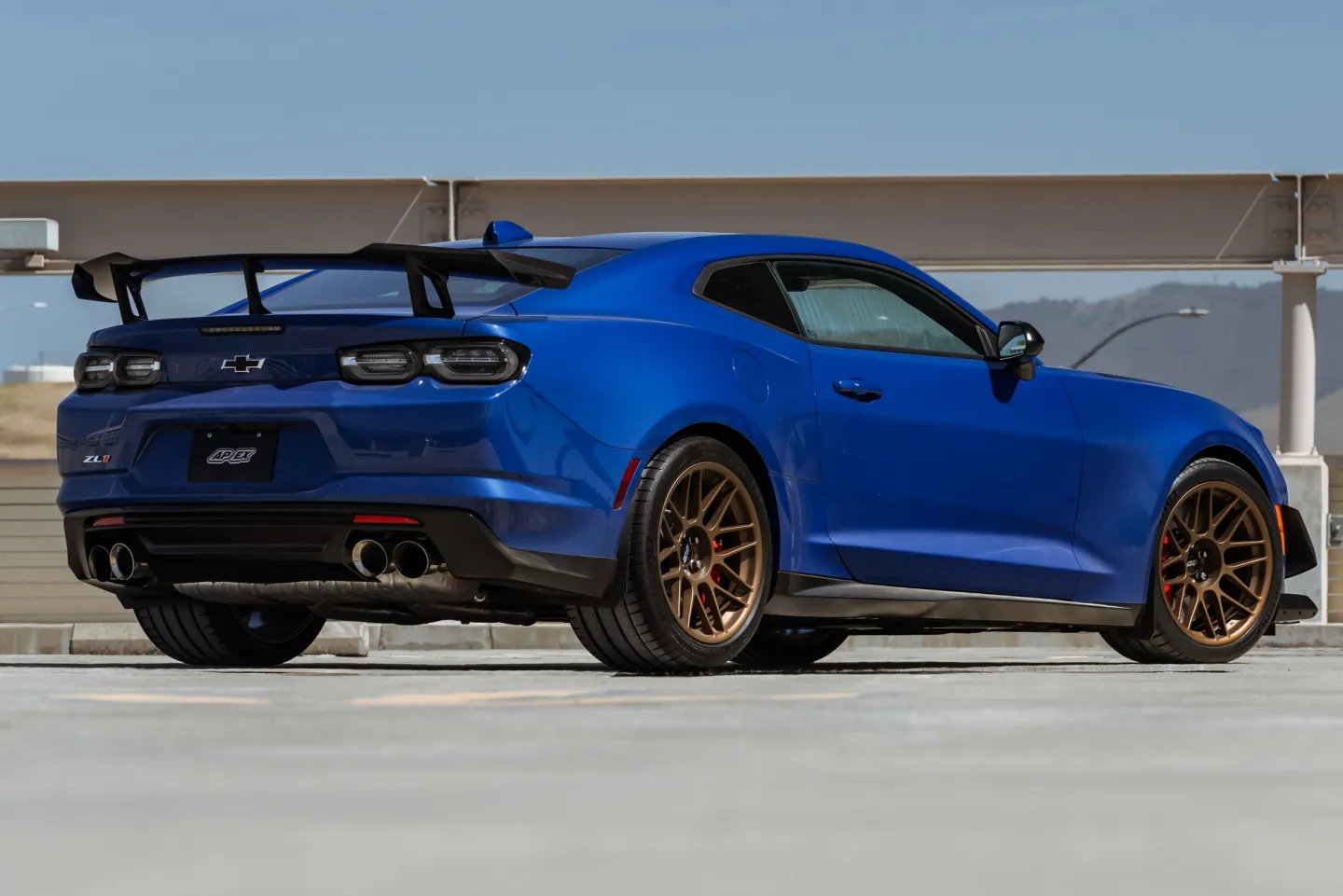 Chevrolet 6th Gen Camaro ZL1 1LE with 19" ARC-8 Wheels in Satin Bronze