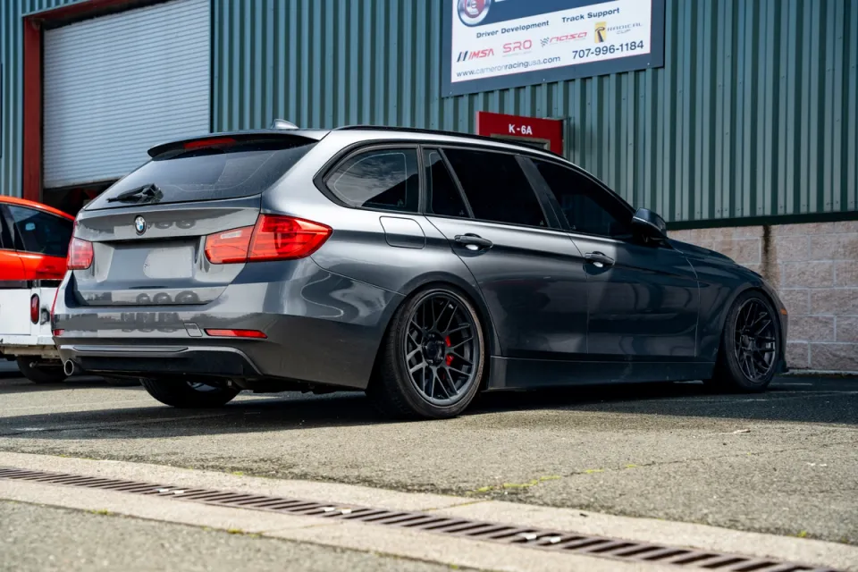 BMW F31 Wagon 3 Series with 18" ARC-8 Wheels in Satin Black