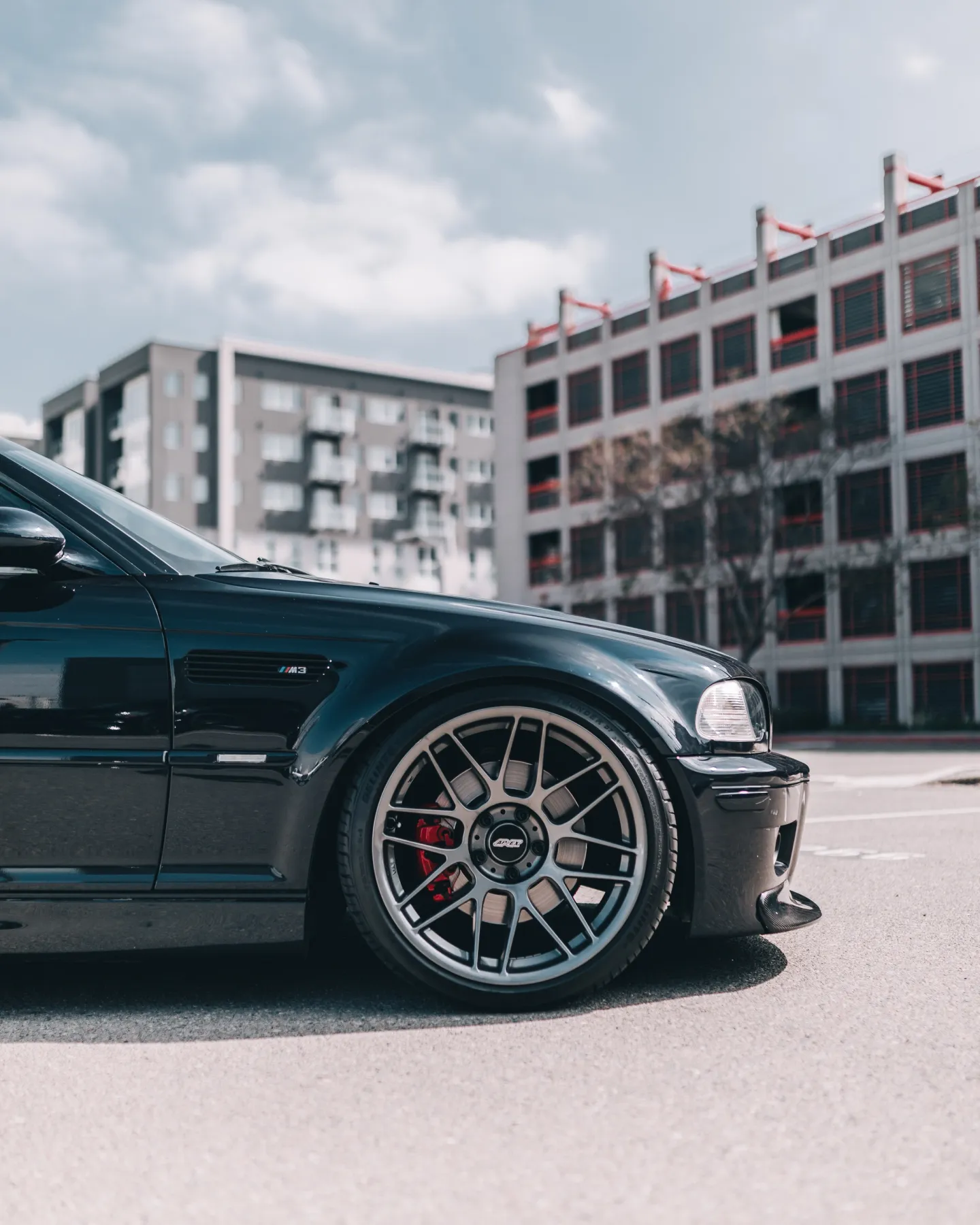 BMW E46 M3 with 19" ARC-8 Wheels in Anthracite
