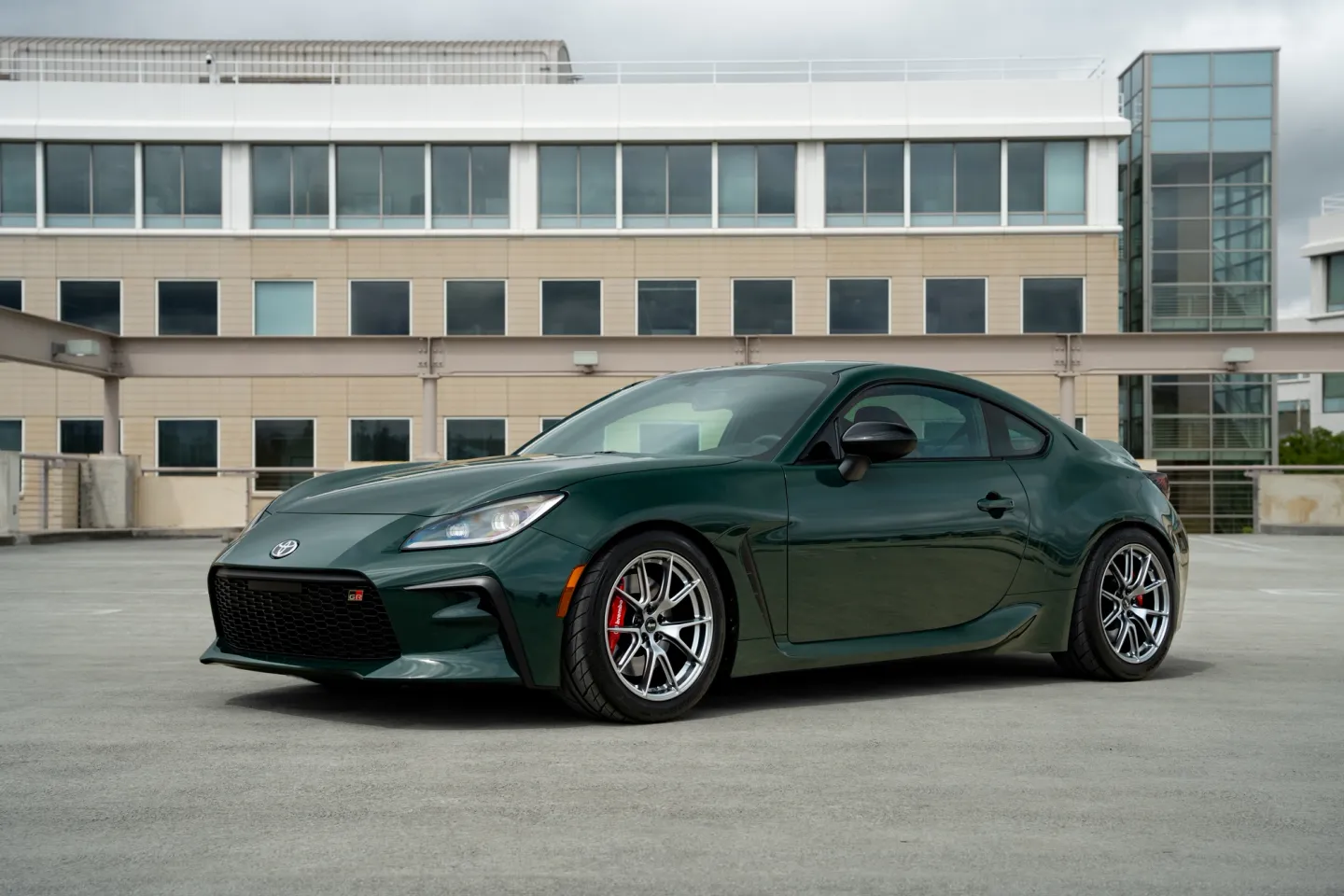 Toyota GR86 with 17" VS-5 Wheels in Hyper Black