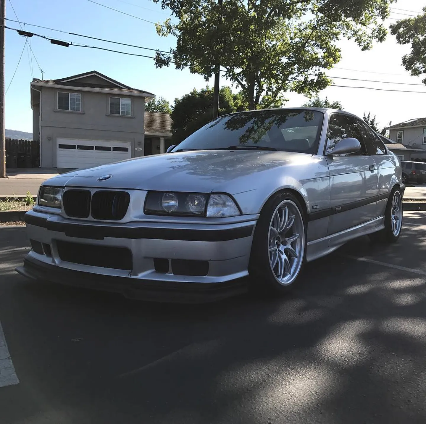 BMW E36 M3 with 18" FL-5 Wheels in Race Silver
