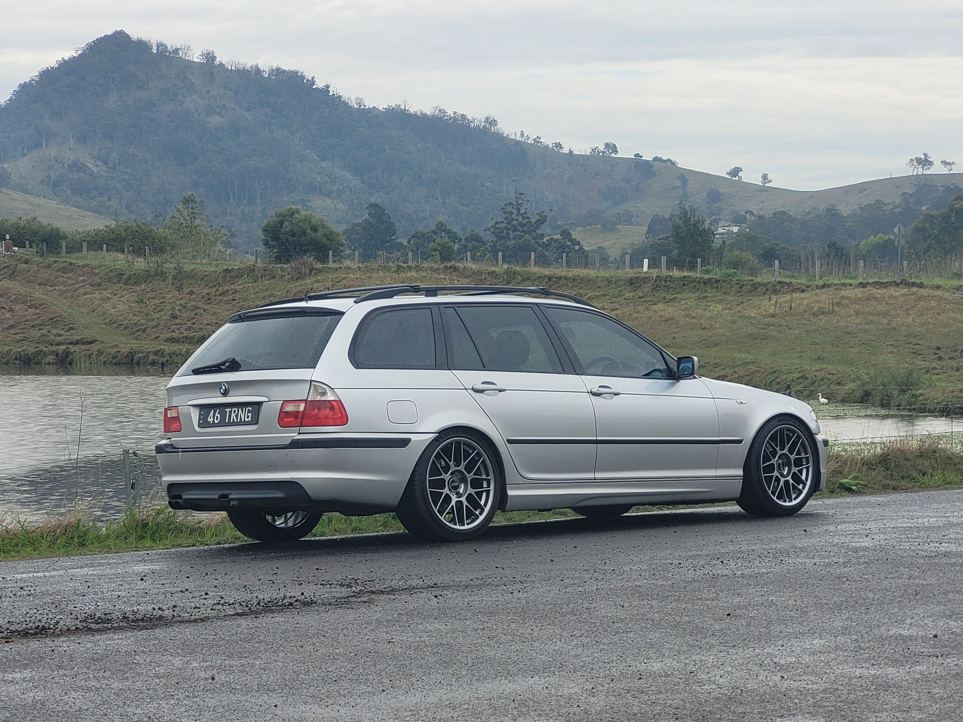 BMW E46 3 Series with 18" ARC-8 in Hyper Black on BMW E46 - Apex Album