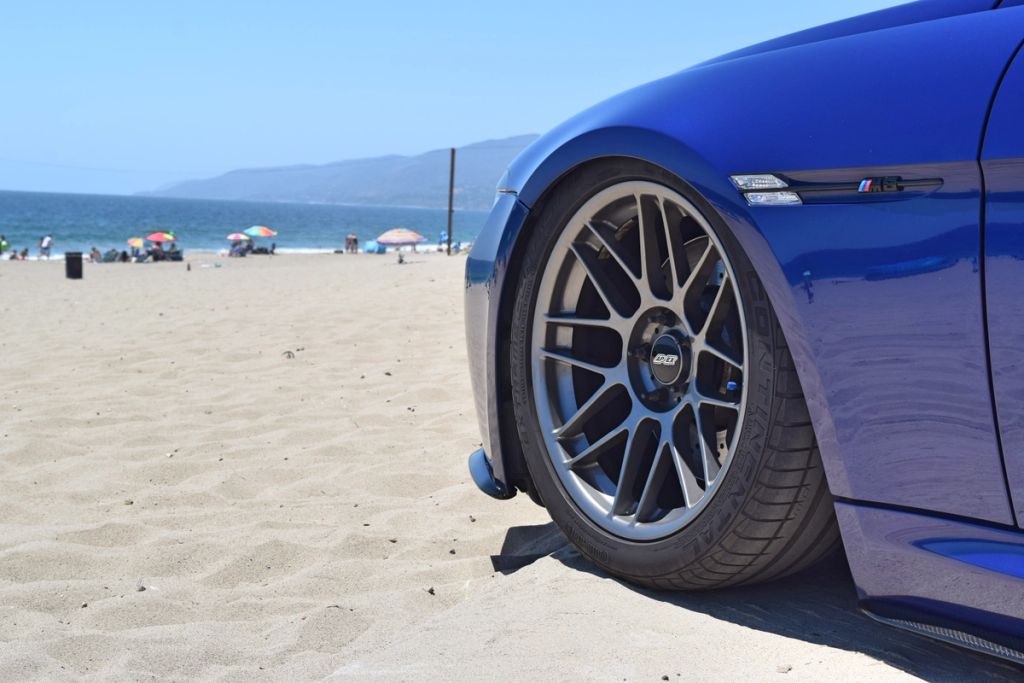 Max’s Bagged 2006 E63 M6 With ARC-8 Wheels