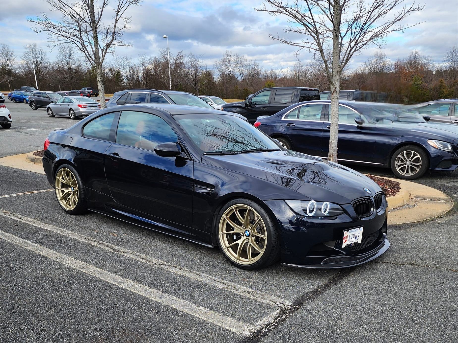 BMW E92 Coupe M3 with 19" VS-5RS Wheels in Motorsport Gold