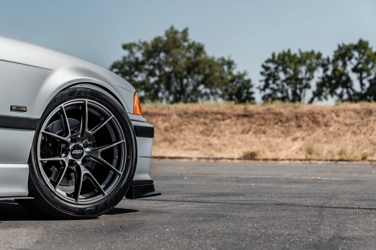 BMW E36 M3 with 17" VS-5RS Wheels in Anthracite