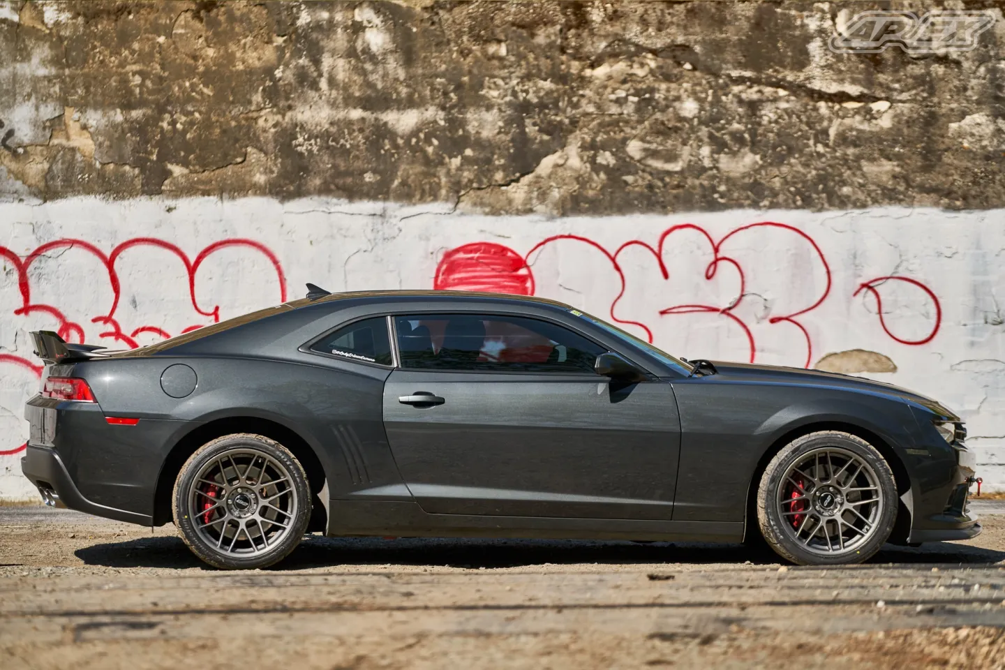 Chevrolet 5th Gen Camaro RS with 19" ARC-8 Wheels in Anthracite