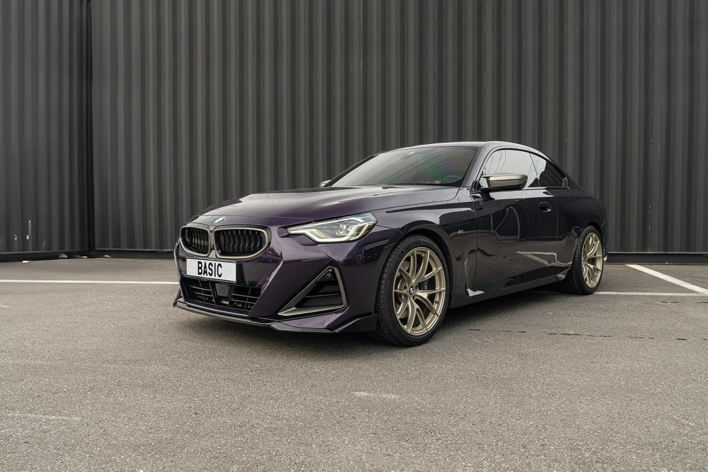 BMW G42 2 Series with 19" VS-5RS Wheels in Motorsport Gold