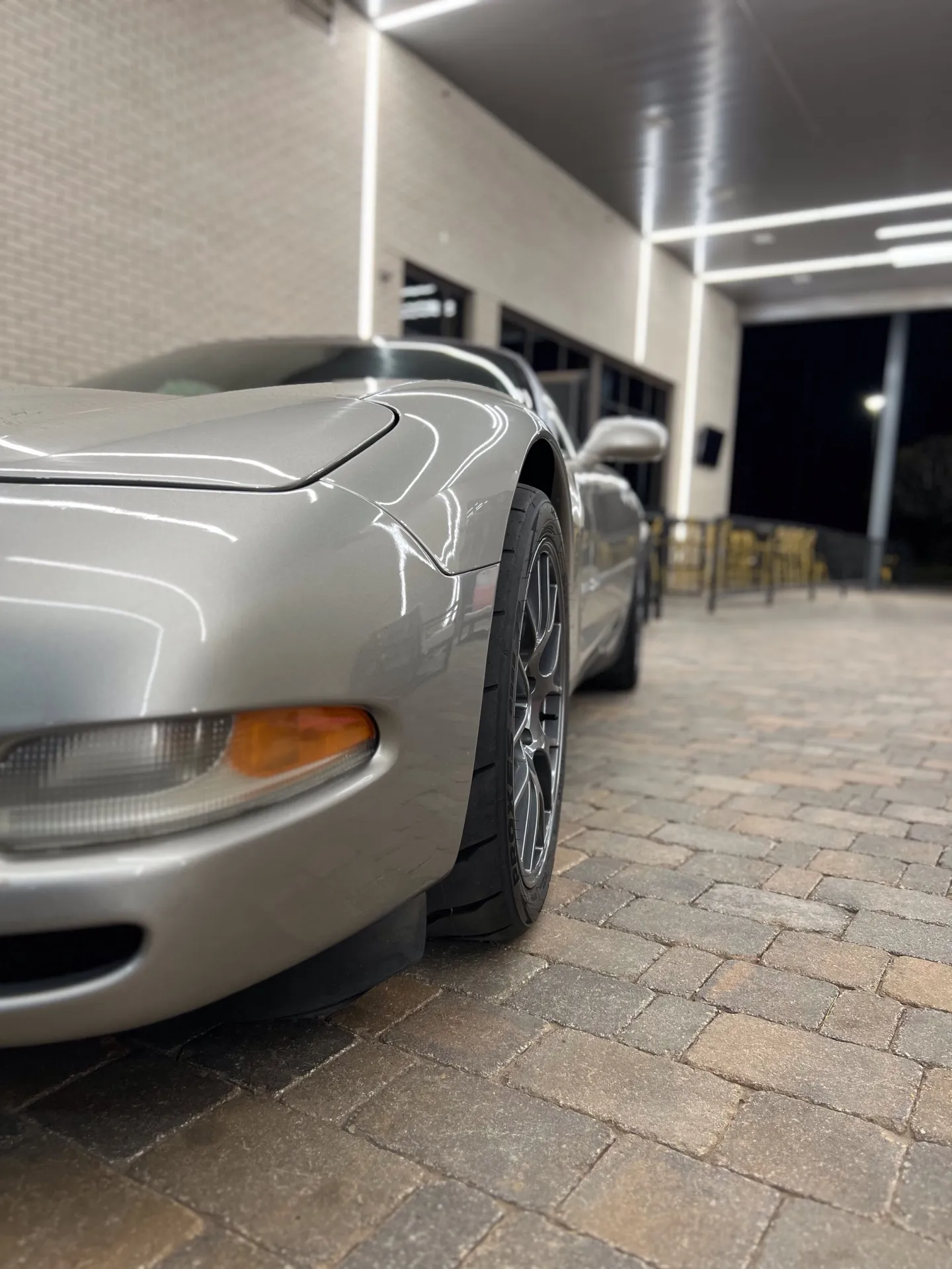 Chevrolet C5 Corvette Base/Z51 with 18" EC-7 Wheels in Anthracite