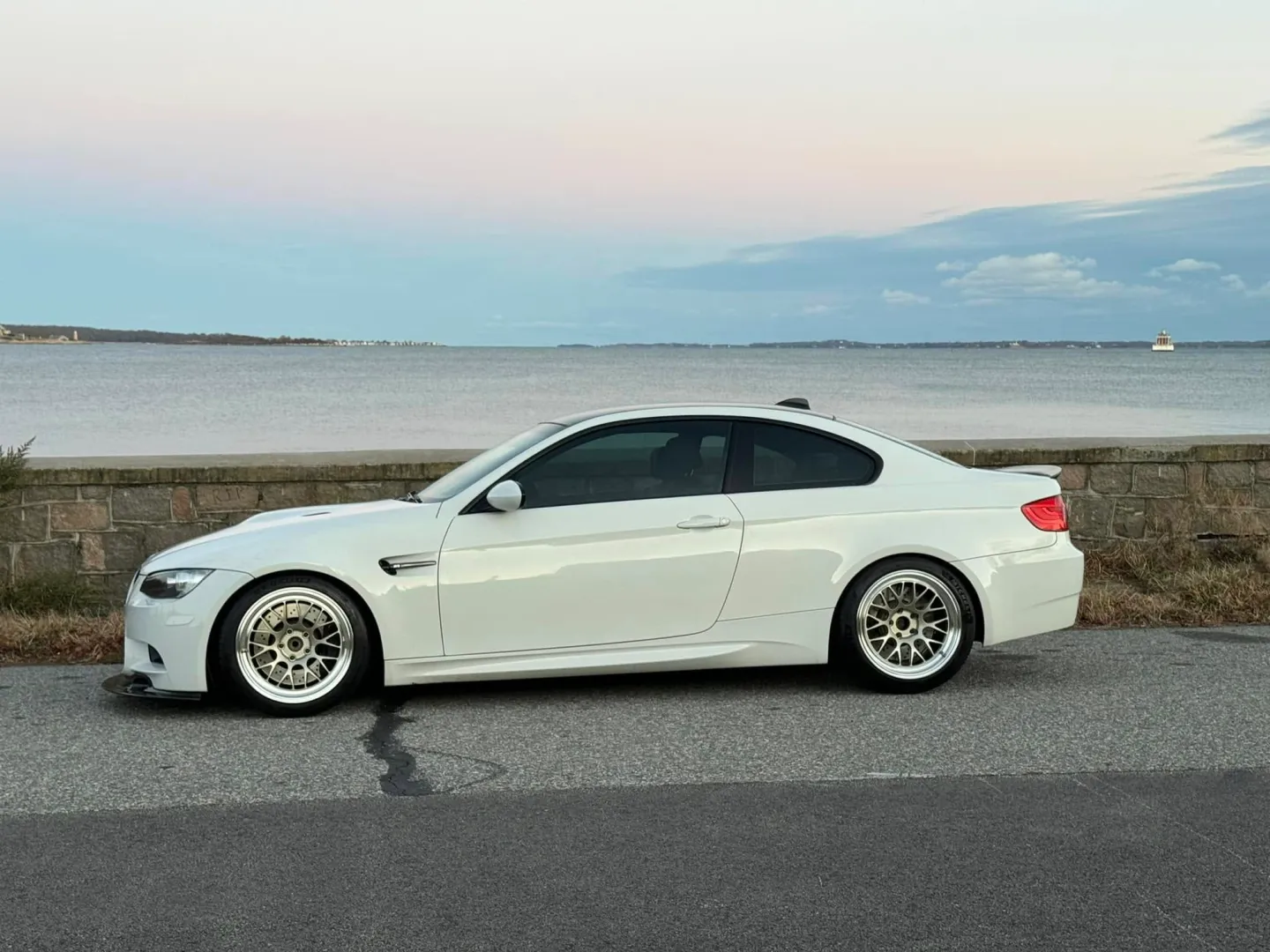 BMW E92 Coupe M3 with 18" ML-10RT Wheels in Machined Lip Gloss ...