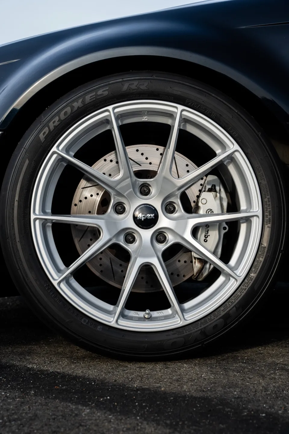 BMW E46 M3 with 18" VS-5 Wheels in Race Silver