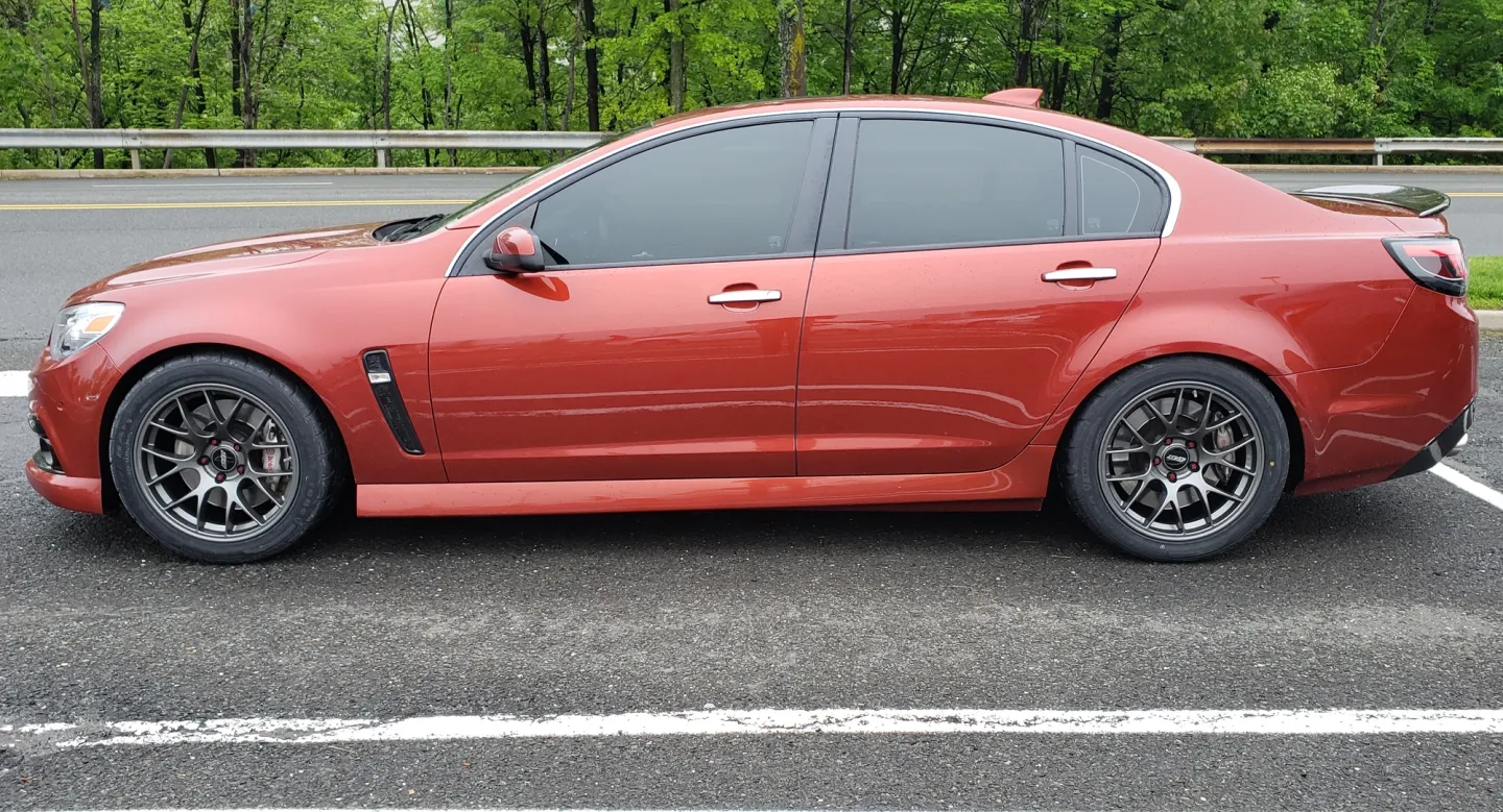 Chevrolet SS with 18" EC-7 Wheels in Anthracite