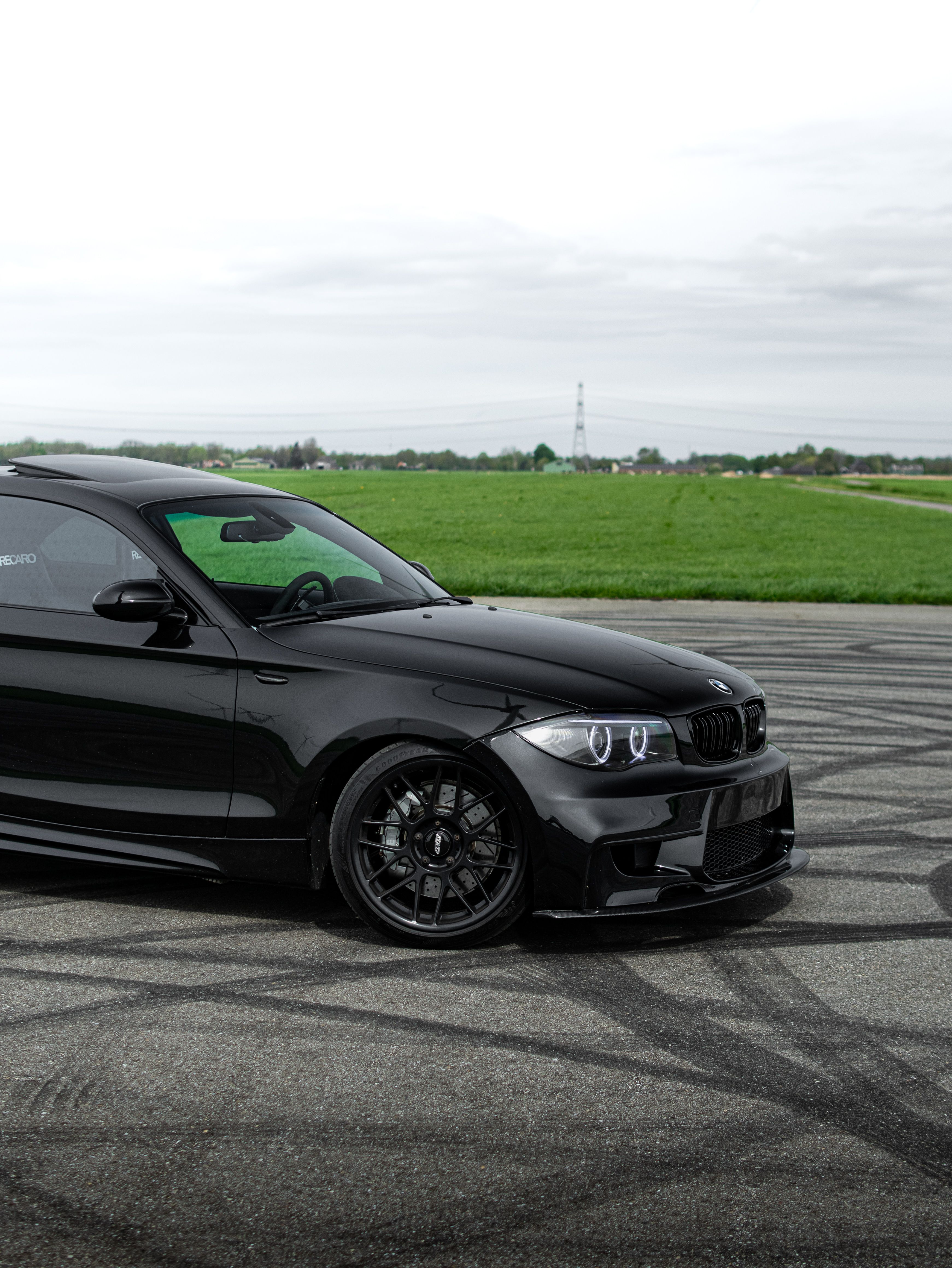 BMW E82 Coupe 1 Series with 18" ARC-8 Wheels in Satin Black