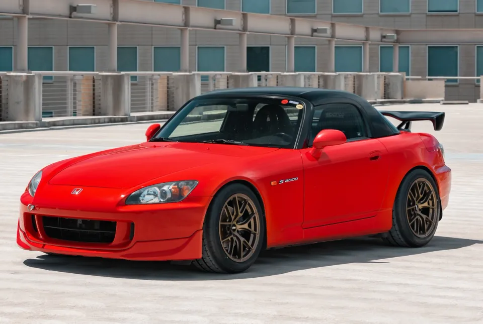 Honda S2000 with 17" VS-5RS Wheels in Satin Bronze