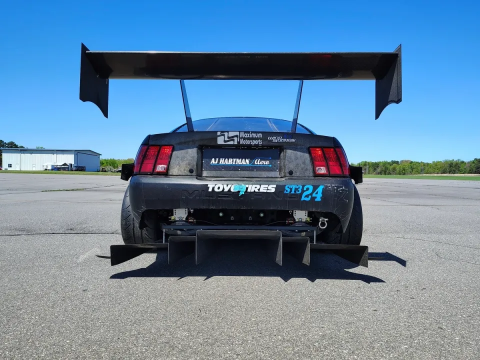 Ford SN95 Mustang V6 with 19" SM-10 Wheels in Satin Black