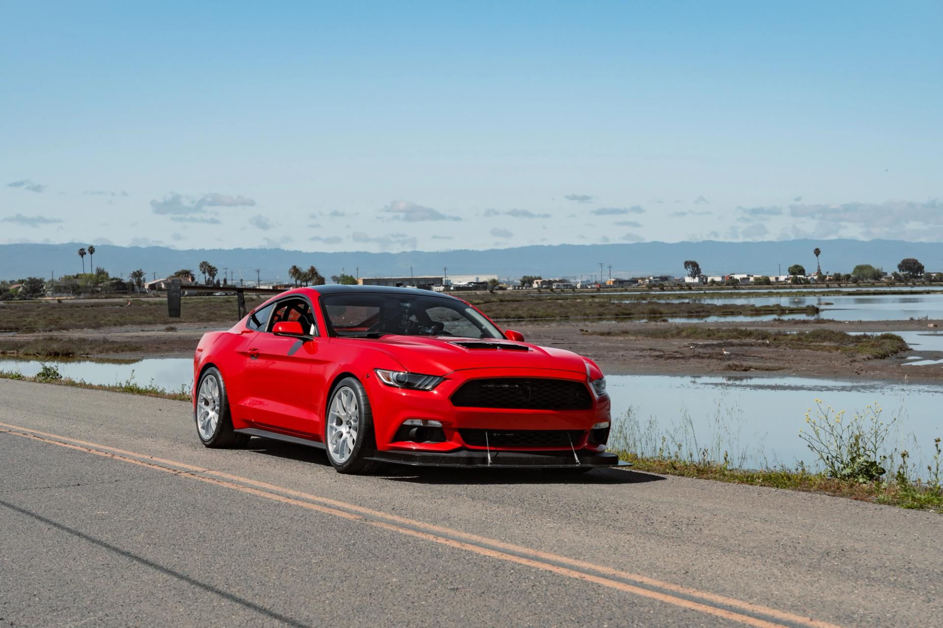 Ford S550 Mustang GT with 19" EC-7 in Race Silver on Ford S550 - Apex Album