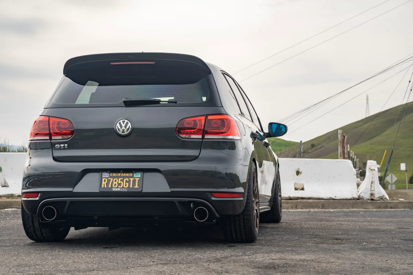 VW MK6 GTI with 17" SM-10 Wheels in Satin Bronze