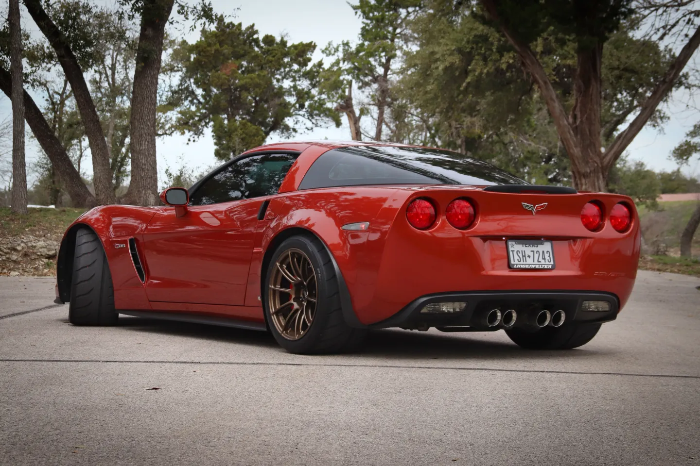 Chevrolet C6 Corvette Z06 with 18" SM-10RS Wheels in Satin Bronze