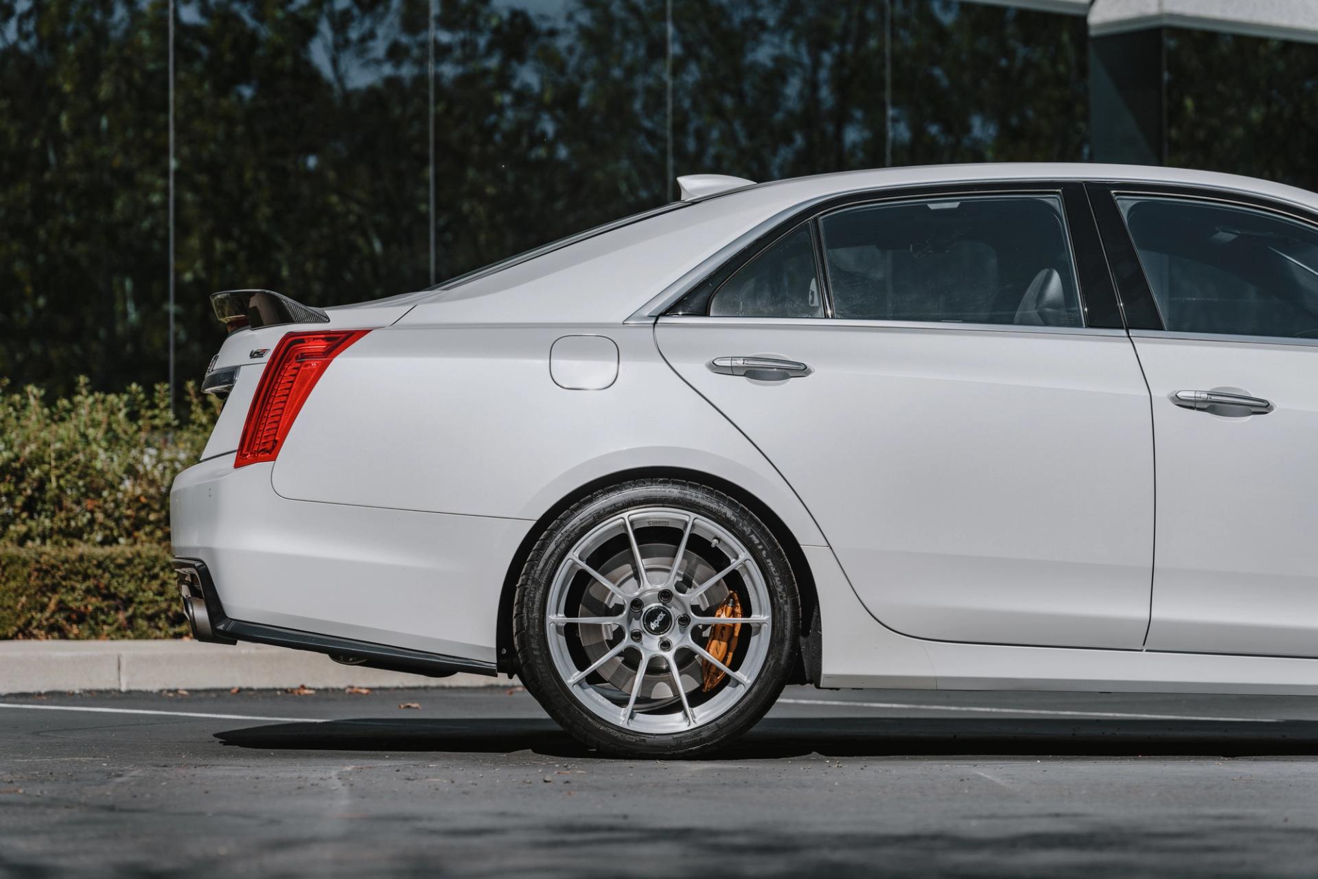 Cadillac Gen 3 CTS-V with 19" SM-10RS Wheels in Brushed Clear