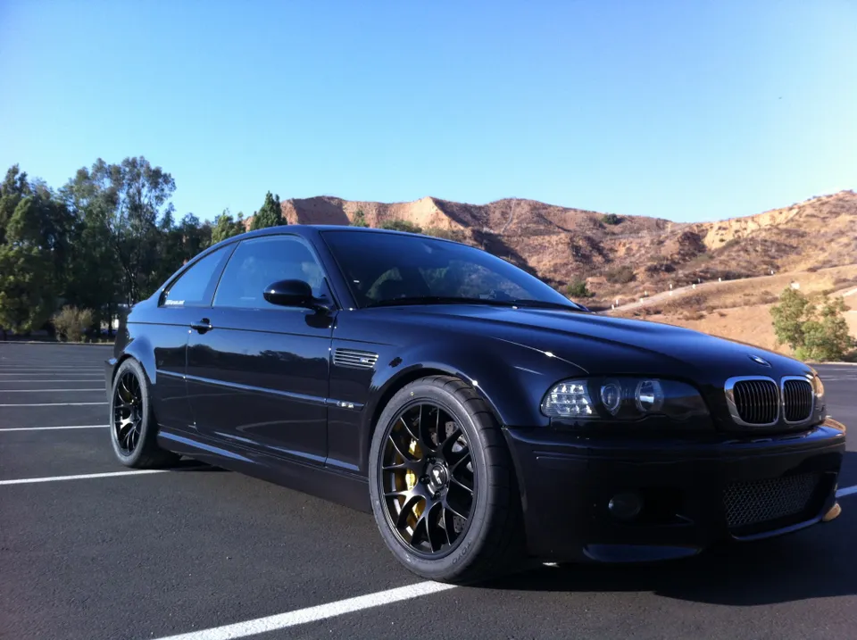 BMW E46 M3 with 18" EC-7 Wheels in Satin Black