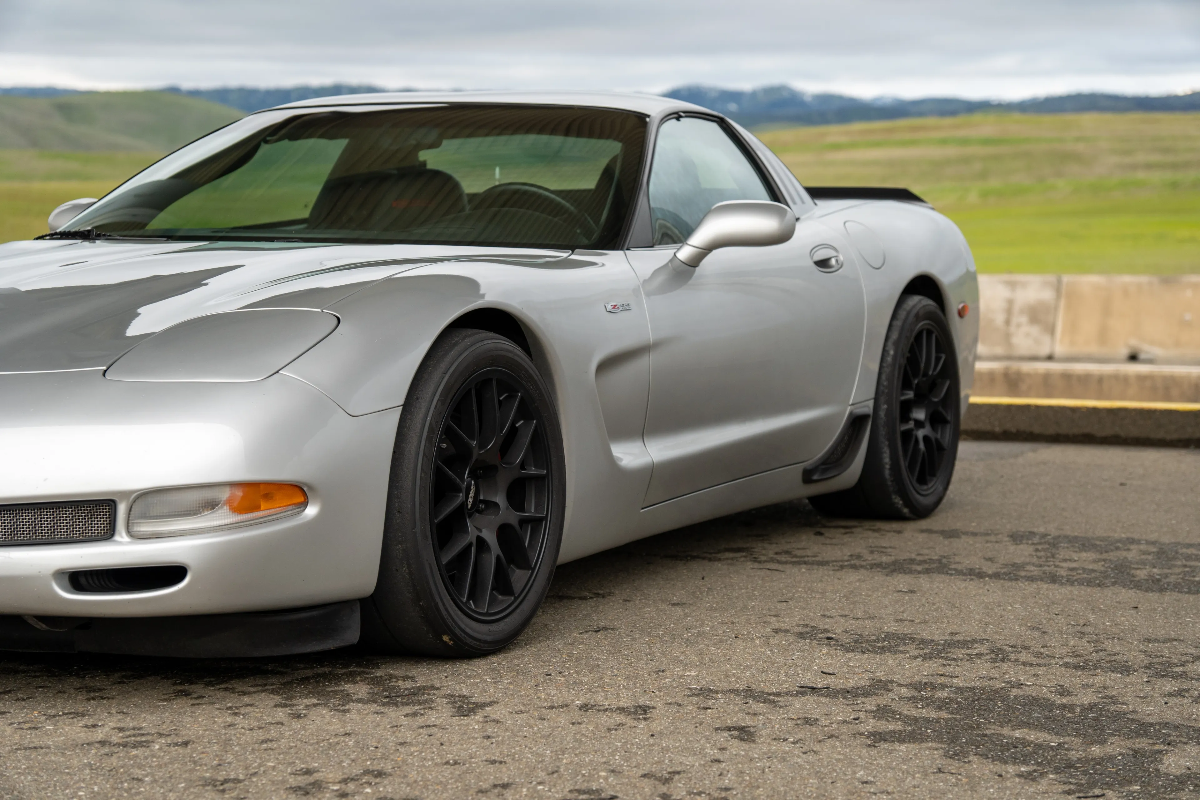 Chevrolet C5 Corvette Z06 with 18" EC-7 Wheels in Satin Black