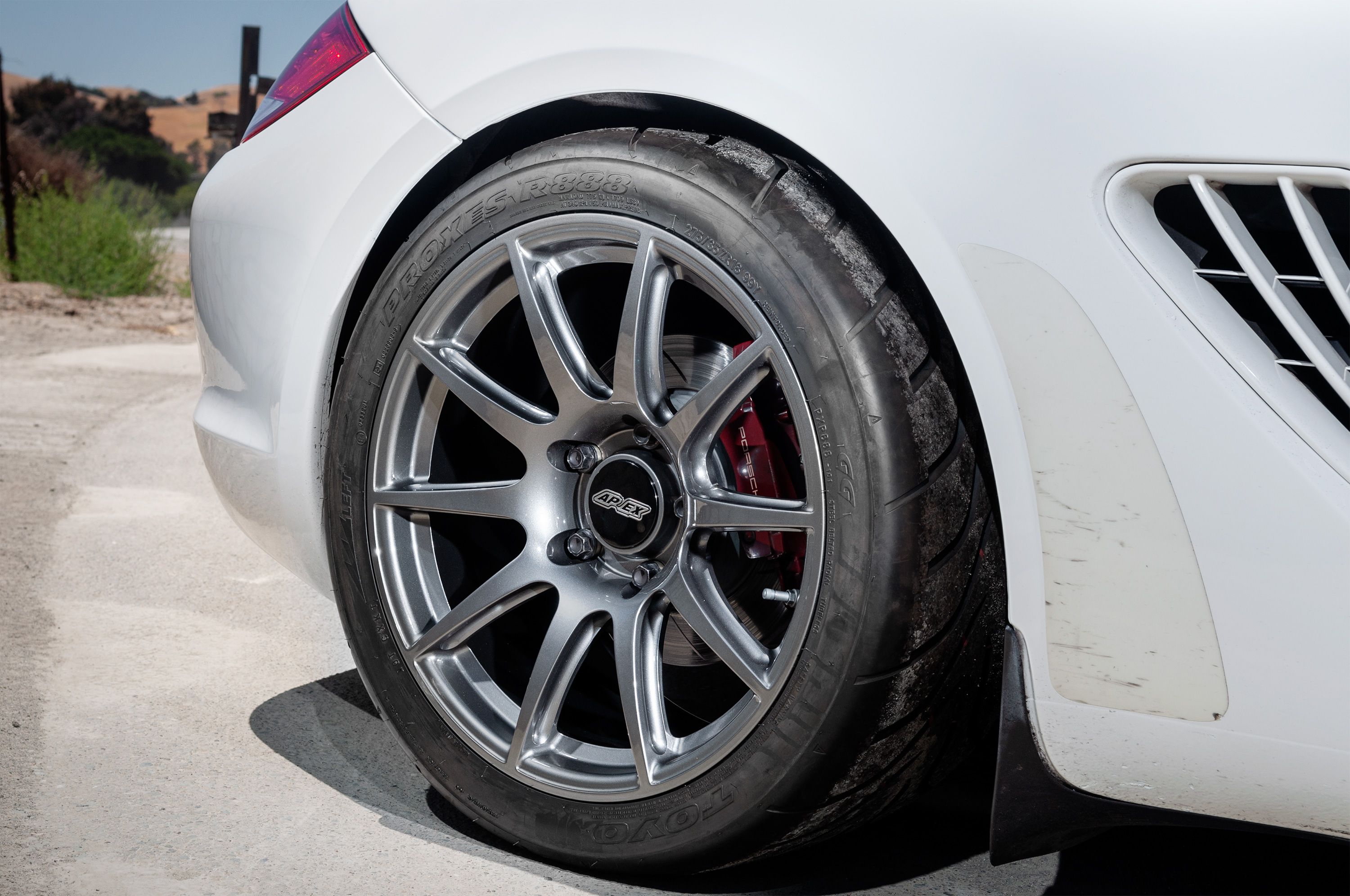 Porsche 987.2 Cayman S Test Fitment