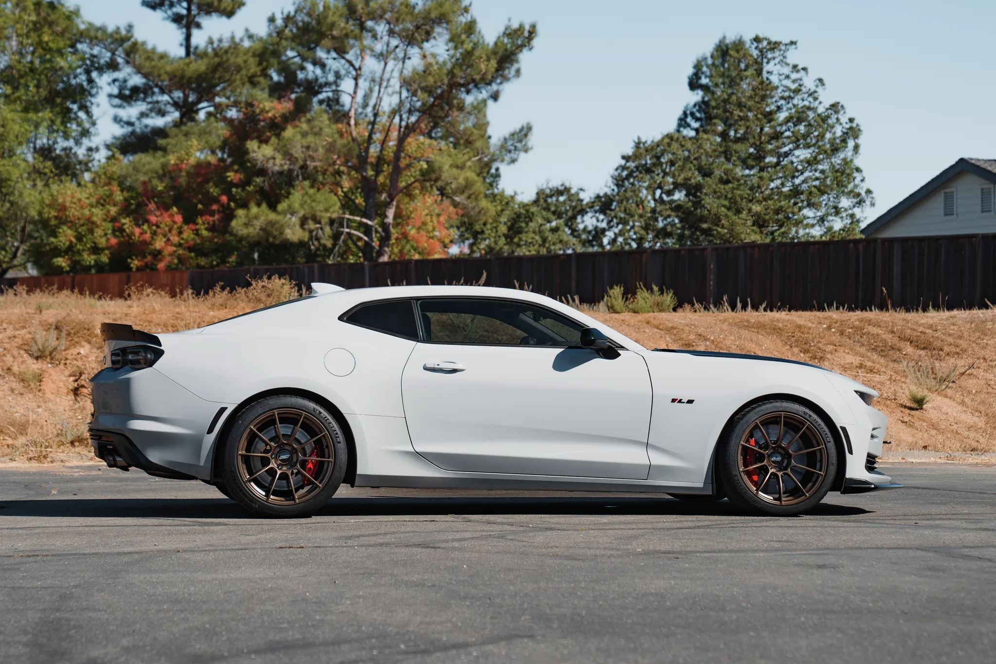 Chevrolet 6th Gen Camaro SS 1LE with 19" SM-10RS Wheels in Satin Bronze