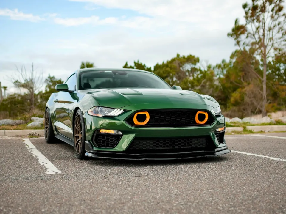 Ford S550 Mustang GT with 19" SM-10 Wheels in Satin Bronze
