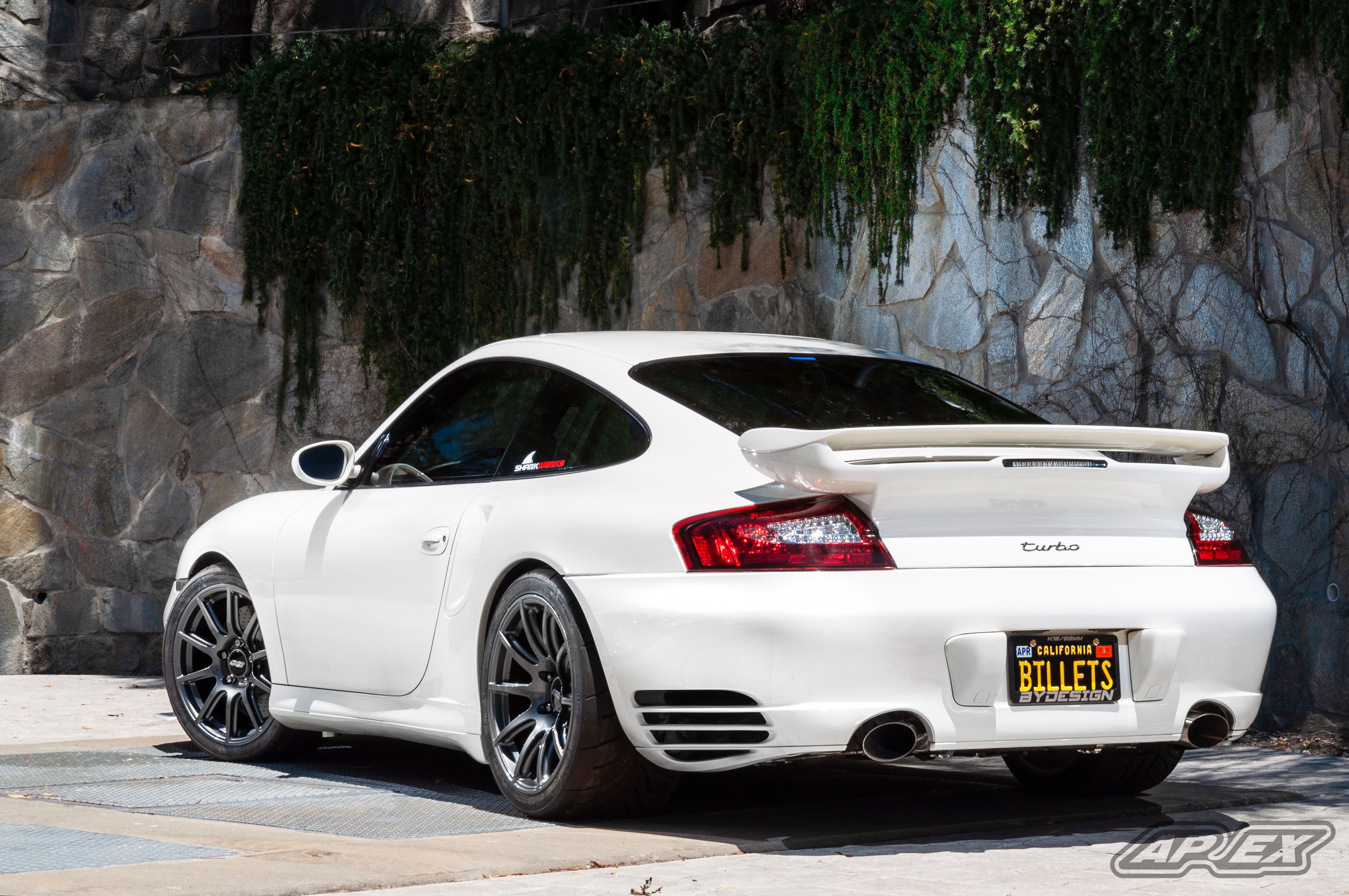Porsche 911 996 Turbo with 18" SM-10 in Anthracite on Porsche 996 C4S ...