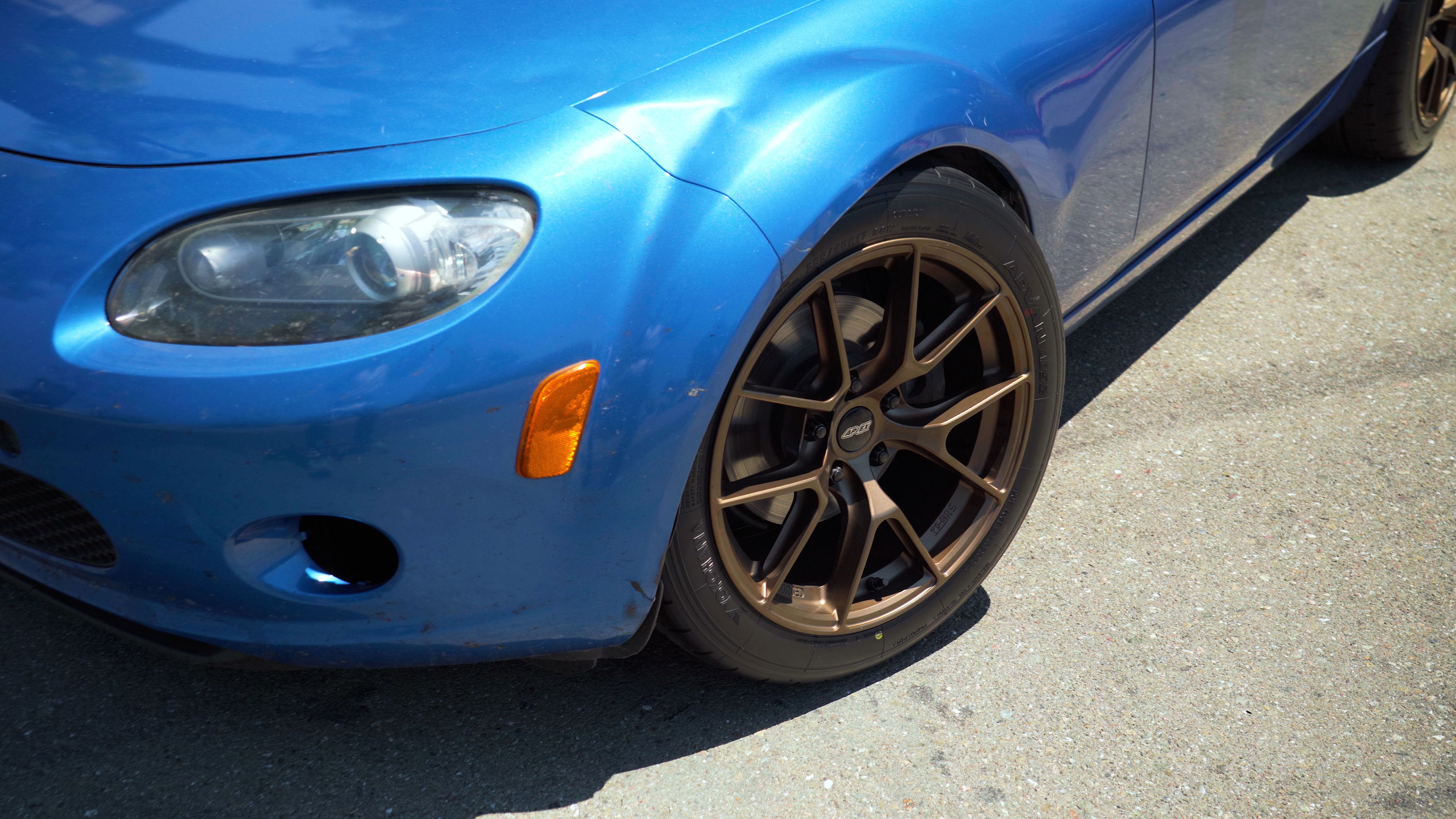 Mazda NC Miata with 17" VS-5RS Wheels in Satin Bronze