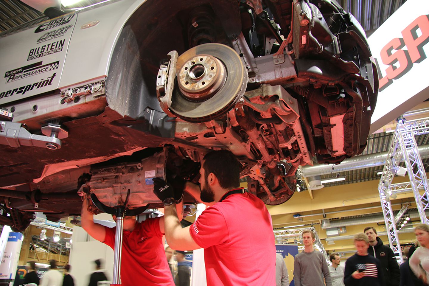 Live BMW 335I Track Build at the Bilsport Performance & Custom Motor Show
