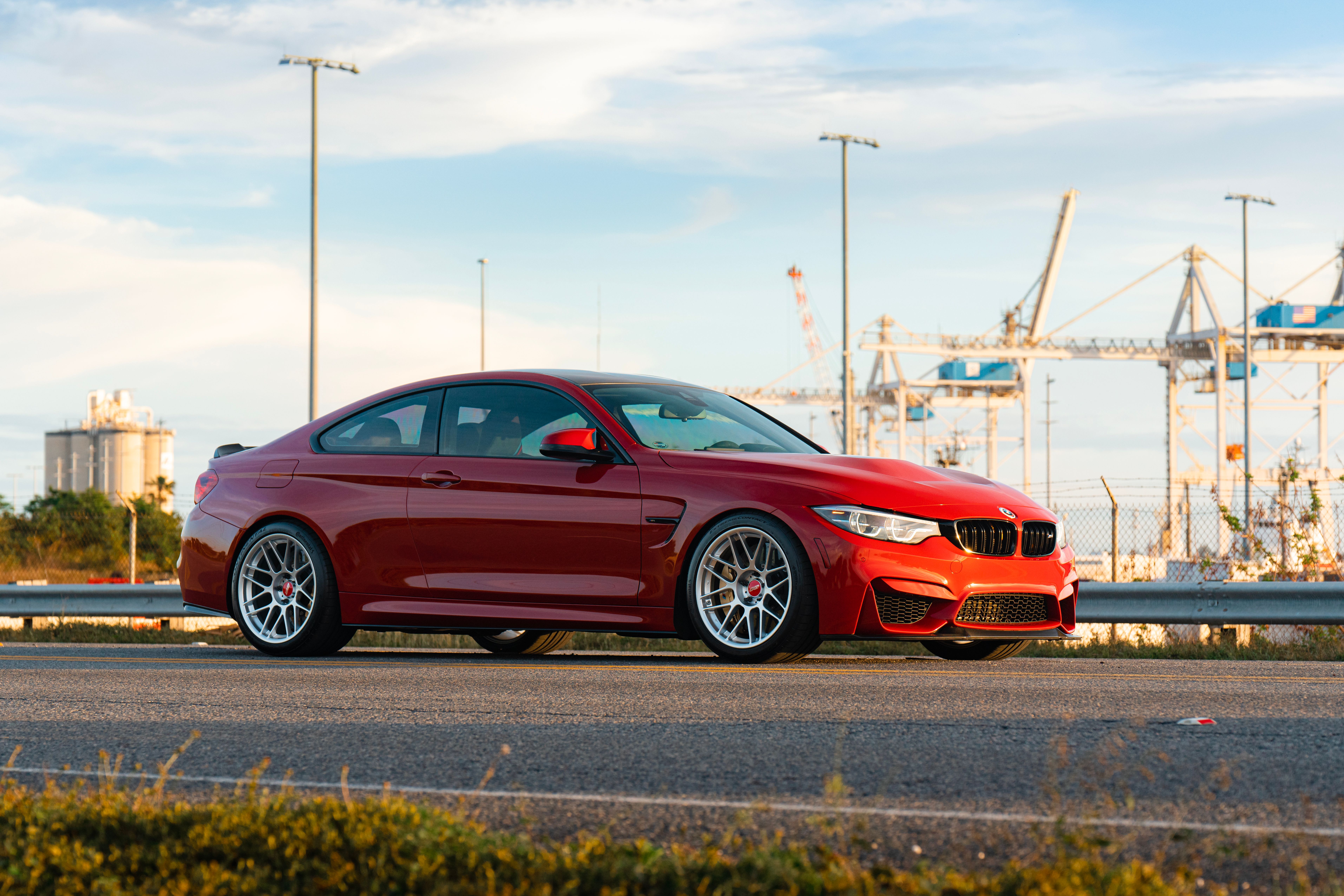 BMW F82 Coupe M4 with 19" ARC-8 Wheels in Hyper Silver