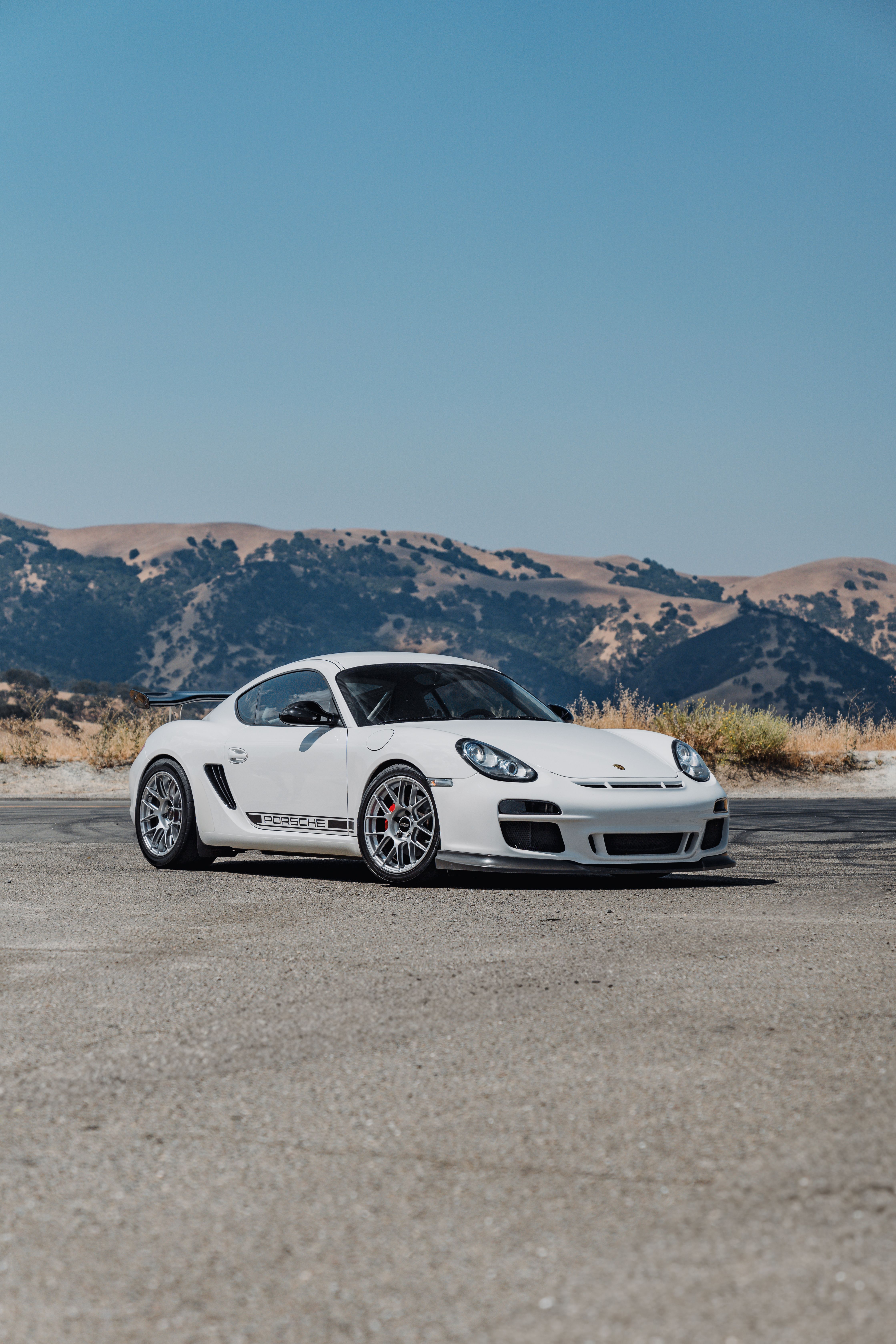 Porsche 987 Cayman R with 18" EC-7RS Wheels in Race Silver