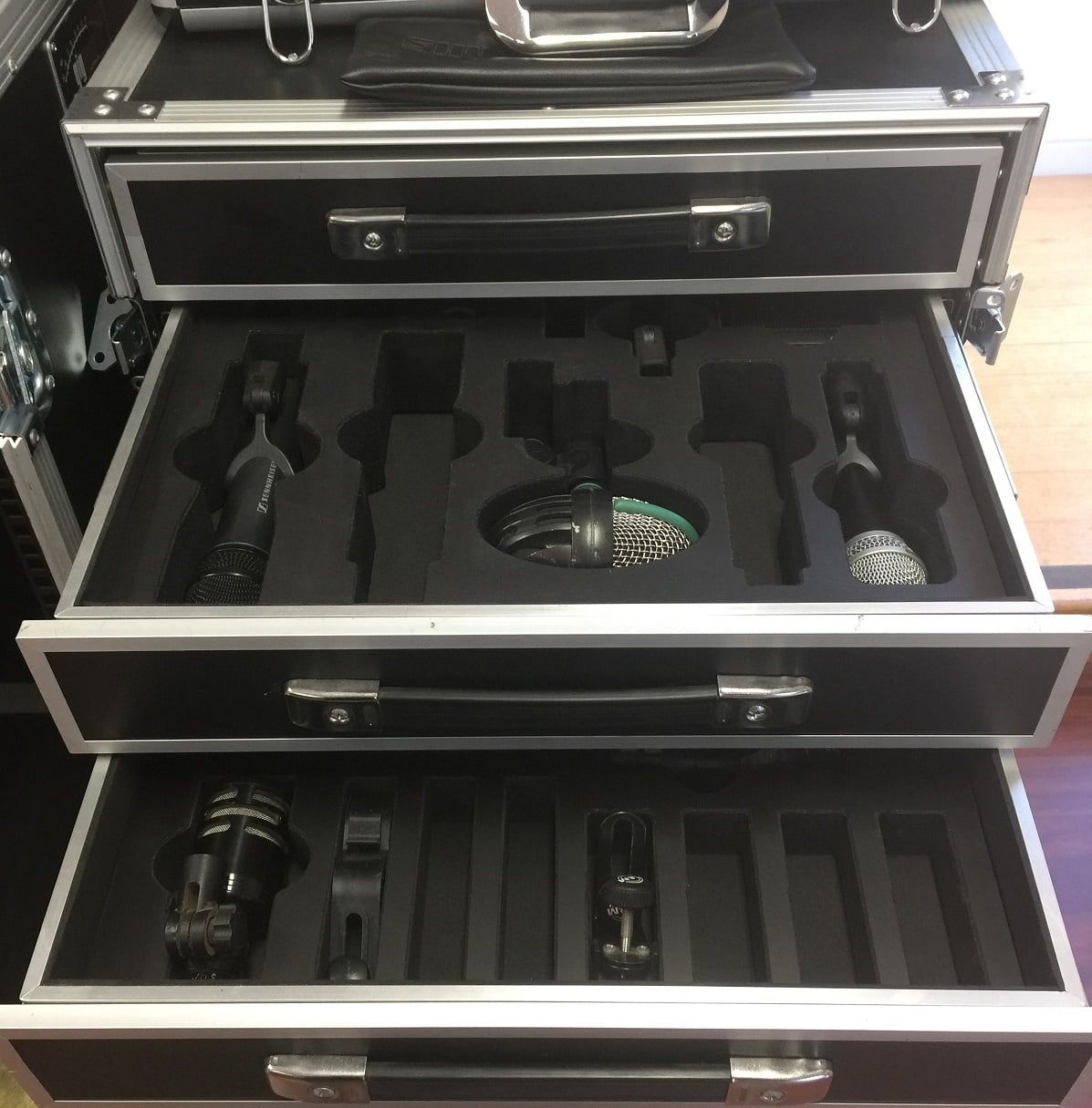 Custom Foam Drawer Inserts For Microphones | Protectapack