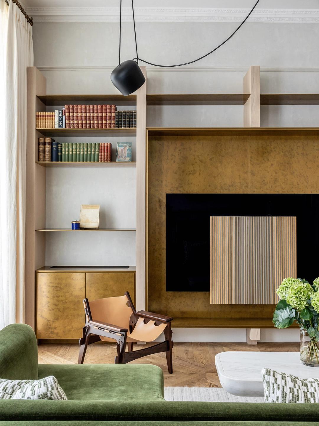 1508 London | Artemest