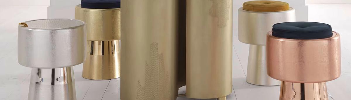 Metallic Stools | Artemest