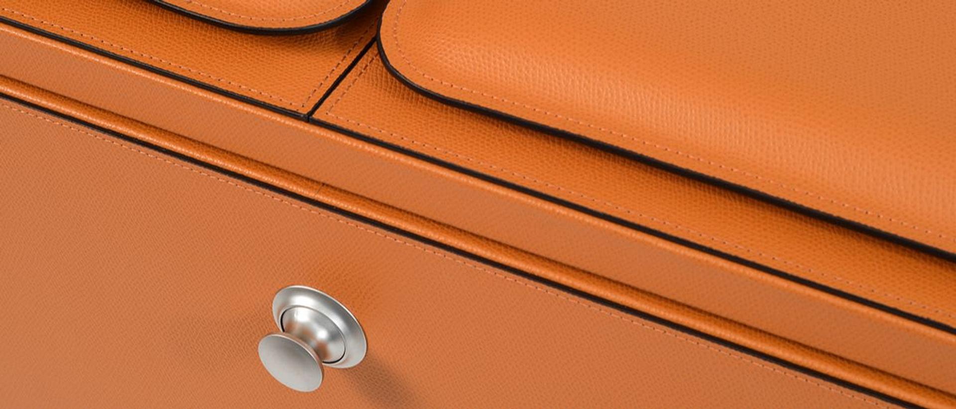 Pinetti - Leathersmith | Artemest