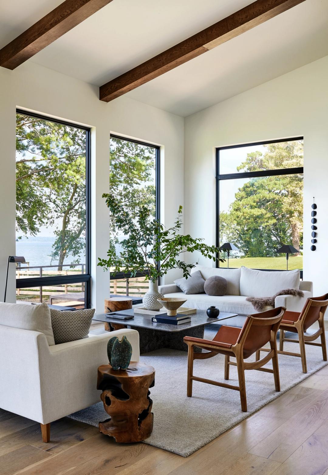 The Unique Style of Darlene Molnar | Artemest