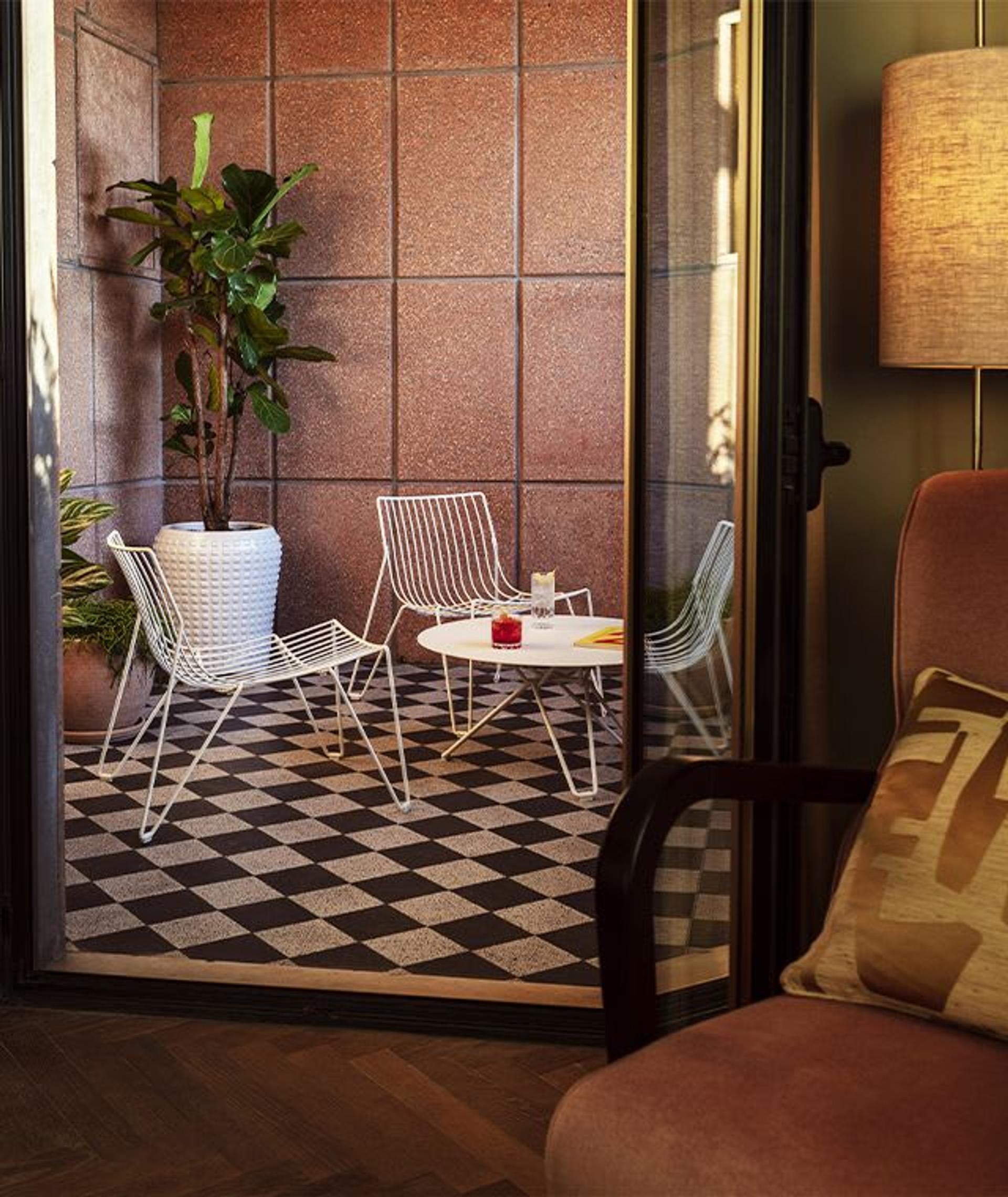 Glocal Vibrations at The Hoxton Rome | Artemest