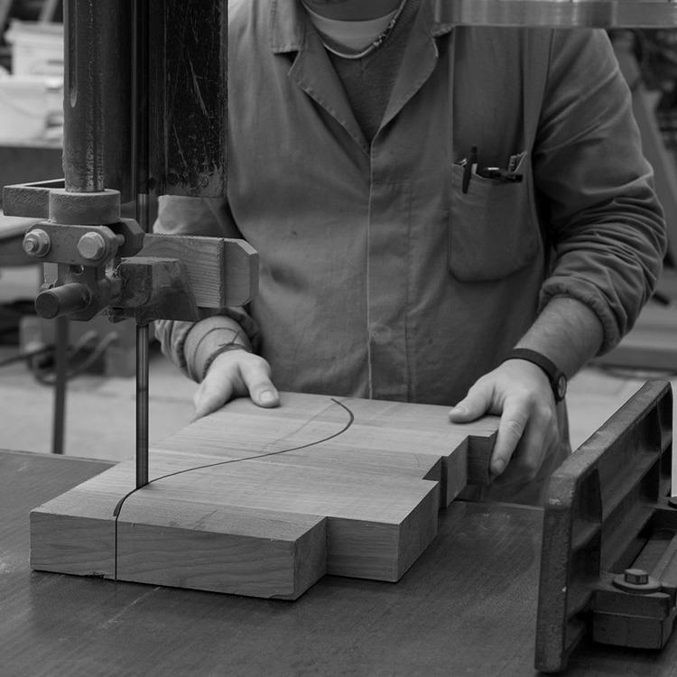 Meroni & Colzani - Furniture Maker | Artemest